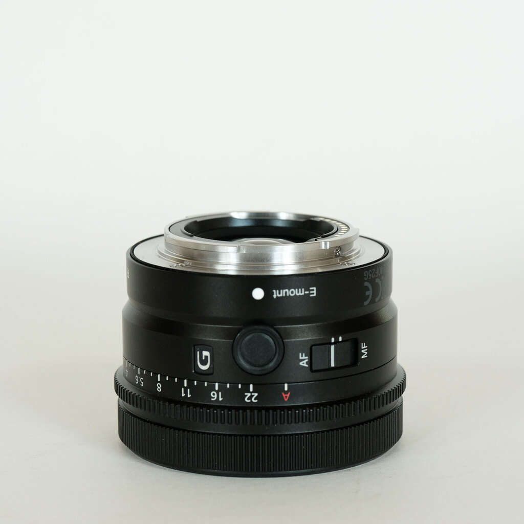 SONY FE 40mm F2.5 G SEL40F25Gの出品 | ONE SCENE（ワンシーン）