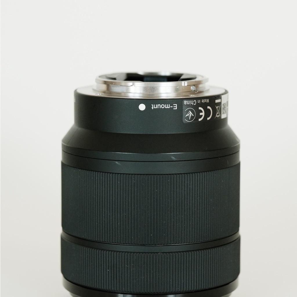 SONY FE 28-70mm F3.5-5.6 OSS SEL2870の出品 | ONE SCENE（ワンシーン）