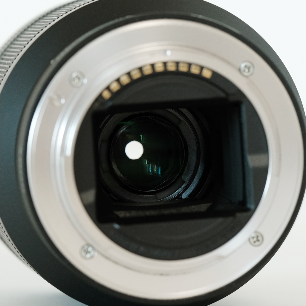 SONY FE 28-70mm F3.5-5.6 OSS SEL2870の出品 | ONE SCENE（ワンシーン）