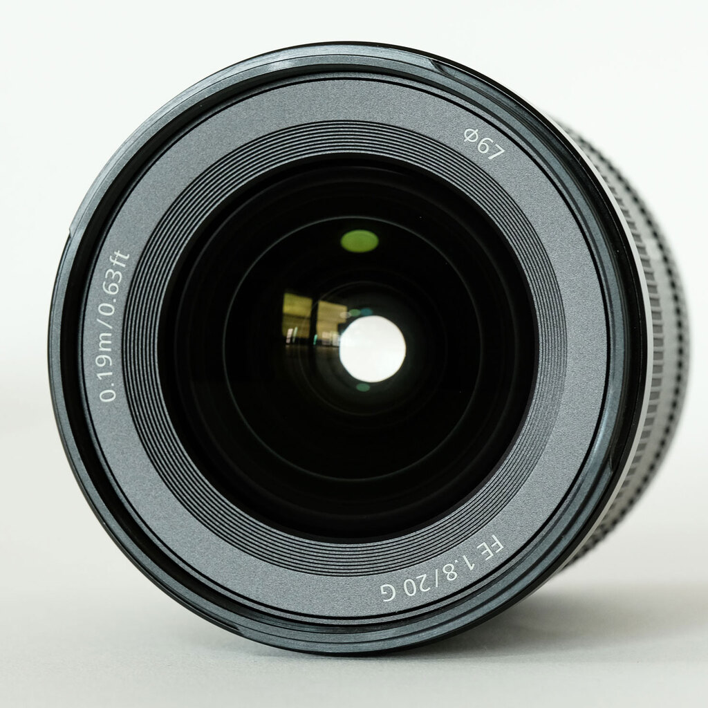 SONY FE 20mm F1.8 G SEL20F18Gの出品 | ONE SCENE（ワンシーン）